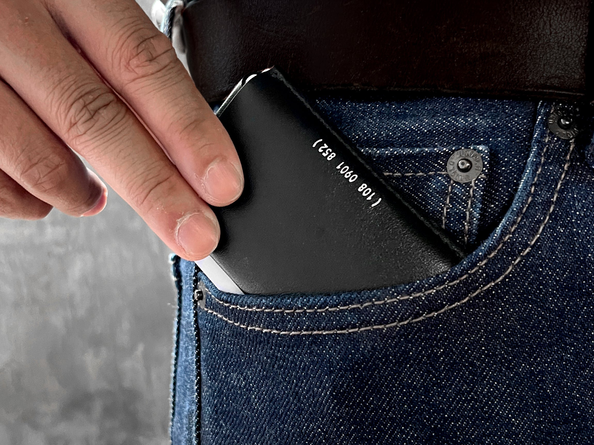 GRAMS28 108 Cardholder